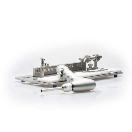 Innowacyjny System do Rekonstrukcji ACL metodą BTB i BT